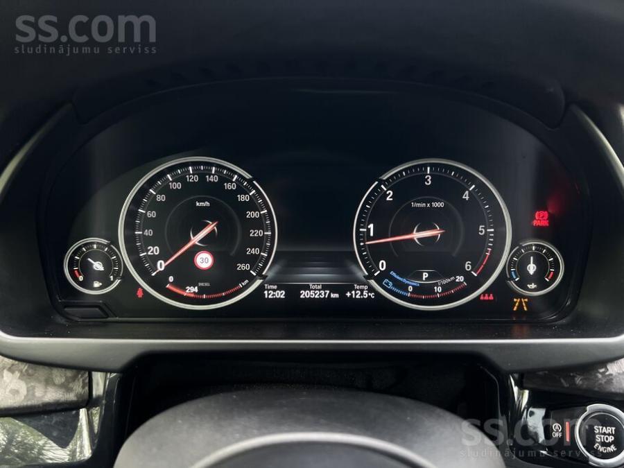 Balts BMW X5 2016 Rīga, ar dzinēja tilpumu 3.00 L un nobraukumu 206 tūkst. km par 25500 €, foto 12 vietnē AUTOMOTO.COM.LV