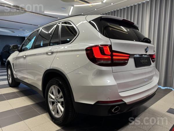 Balts BMW X5 2016 Rīga, ar dzinēja tilpumu 2.00 L un nobraukumu 182 tūkst. km par 20599 €, foto 7 vietnē AUTOMOTO.COM.LV