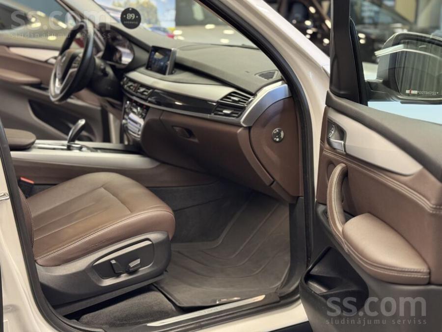 White BMW X5 2016 in Riga, with an engine capacity of 2.00 L and mileage of 182 thousand km for 20599 €, photo 21 on AUTOMOTO.COM.LV