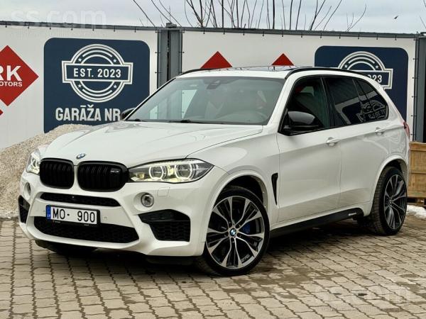 Белый БМВ Х5 2016 в Елгава, объемом двигателя 4.40 л и пробегом 135 тыс. км за 42900 €, фото 1 на AUTOMOTO.COM.LV
