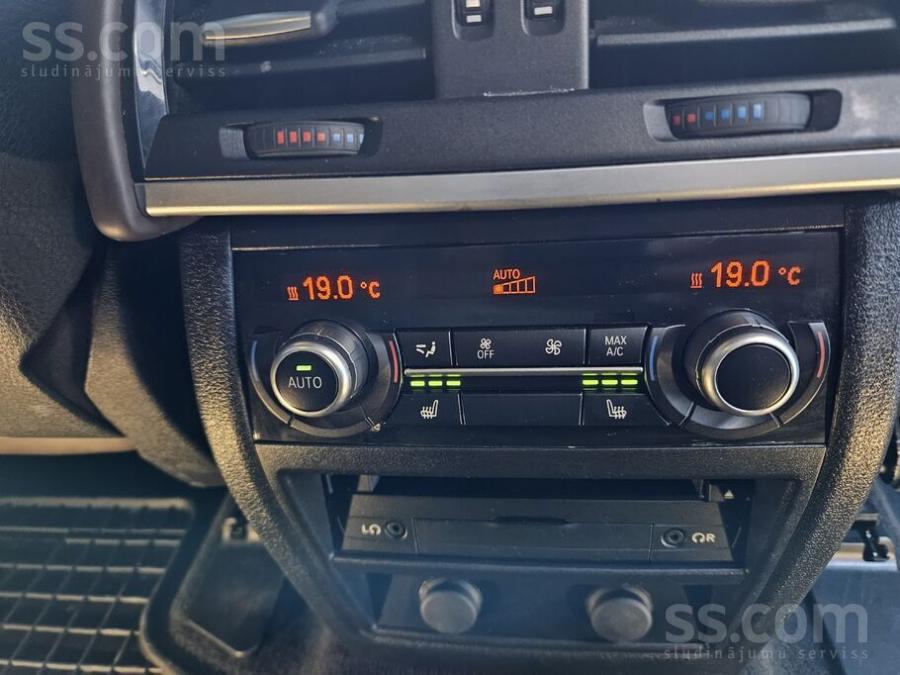 Белый БМВ Х5 2016 в Рига, объемом двигателя 3.00 л и пробегом 280 тыс. км за 20200 €, фото 22 на AUTOMOTO.COM.LV