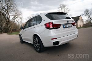 Balts BMW X5 2016 Dobele, ar dzinēja tilpumu 2.00 L un nobraukumu 160 tūkst. km par 23900 €, foto 5 vietnē AUTOMOTO.COM.LV