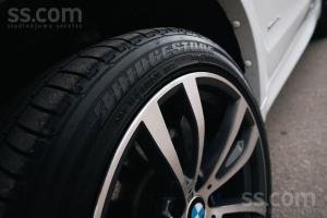 Balts BMW X5 2016 Dobele, ar dzinēja tilpumu 2.00 L un nobraukumu 160 tūkst. km par 23900 €, foto 14 vietnē AUTOMOTO.COM.LV