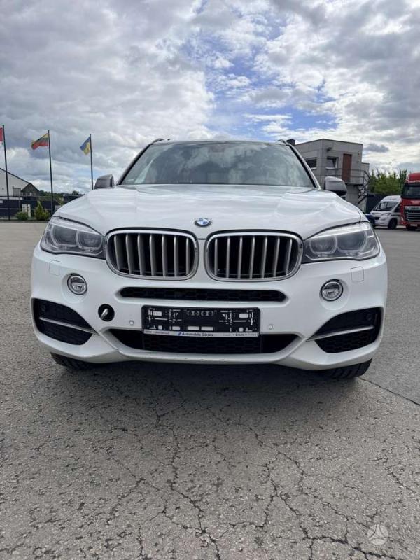 Balts BMW X5 2016 Kauņa, ar dzinēja tilpumu 2.99 L un nobraukumu 230 tūkst. km par 11800 €, foto 4 vietnē AUTOMOTO.COM.LV