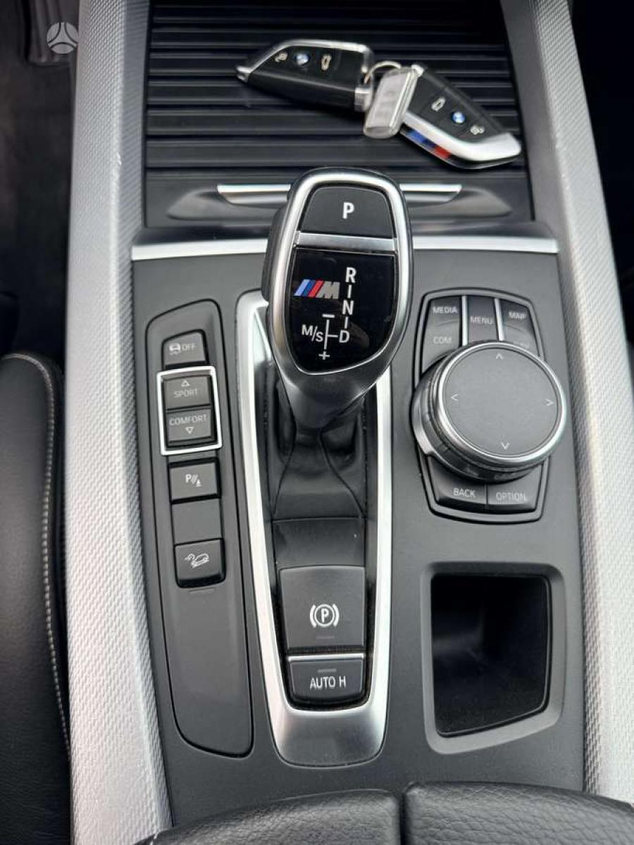 Balts BMW X5 2016 Kauņa, ar dzinēja tilpumu 2.99 L un nobraukumu 230 tūkst. km par 11800 €, foto 22 vietnē AUTOMOTO.COM.LV