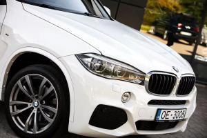 White BMW X5 2016 in Jelgava, with an engine capacity of 3.00 L and mileage of 197 thousand km for 29900 €, photo 17 on AUTOMOTO.COM.LV