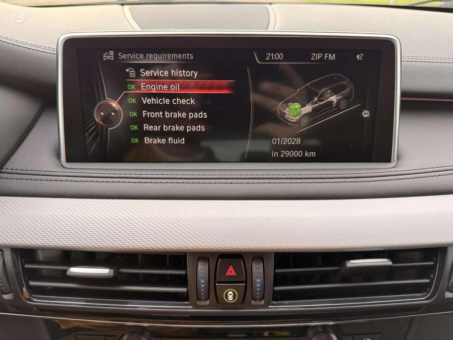 White BMW X5 2016 in Trakai, with an engine capacity of 2.99 L and mileage of 224 thousand km for 22000 €, photo 18 on AUTOMOTO.COM.LV