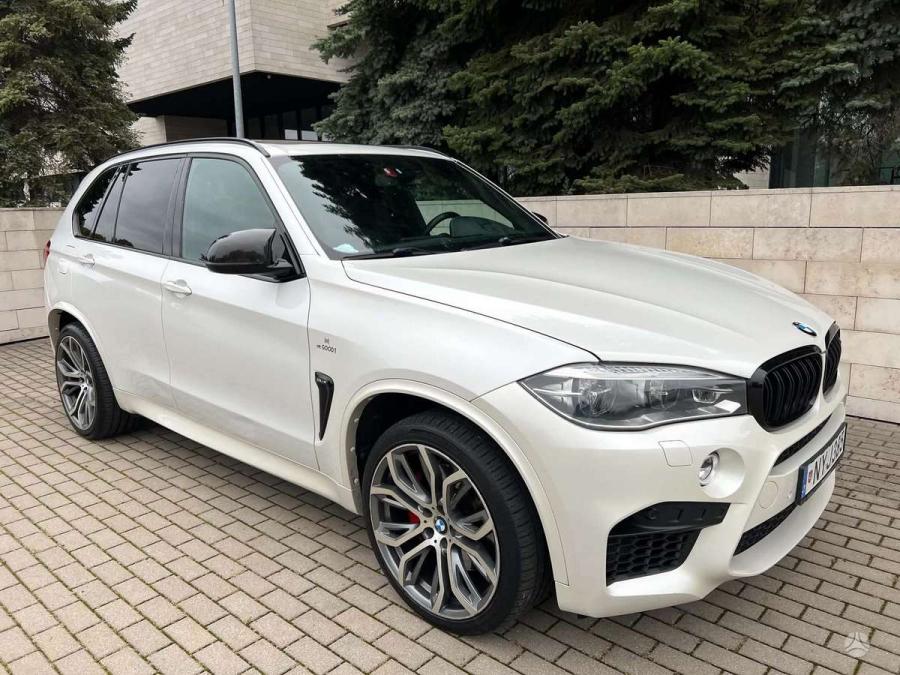 Balts BMW X5 2016 Viļņa, ar dzinēja tilpumu 4.40 L un nobraukumu 152 tūkst. km par 15900 €, foto 3 vietnē AUTOMOTO.COM.LV