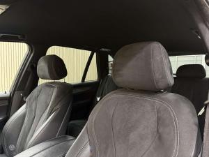White BMW X5 2016 in Marijampole, with an engine capacity of 2.99 L and mileage of 255 thousand km for 20750 €, photo 4 on AUTOMOTO.COM.LV