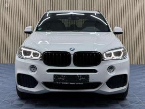 White BMW X5 2016 in Marijampole, with an engine capacity of 2.99 L and mileage of 255 thousand km for 20750 €, photo 5 on AUTOMOTO.COM.LV