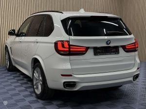 White BMW X5 2016 in Marijampole, with an engine capacity of 2.99 L and mileage of 255 thousand km for 20750 €, photo 7 on AUTOMOTO.COM.LV
