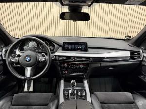 White BMW X5 2016 in Marijampole, with an engine capacity of 2.99 L and mileage of 255 thousand km for 20750 €, photo 24 on AUTOMOTO.COM.LV