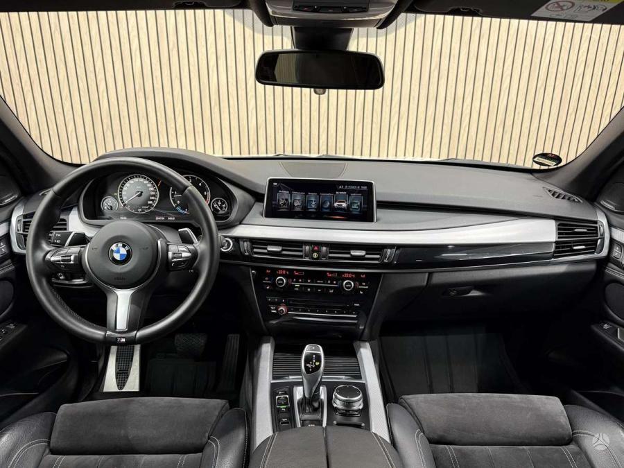 White BMW X5 2016 in Marijampole, with an engine capacity of 2.99 L and mileage of 255 thousand km for 20750 €, photo 24 on AUTOMOTO.COM.LV