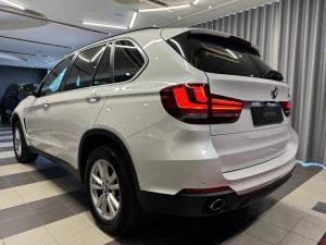 Balts BMW X5 2016 Rīga, ar dzinēja tilpumu 2.00 L un nobraukumu 182 tūkst. km par 20599 €, foto  vietnē AUTOMOTO.COM.LV