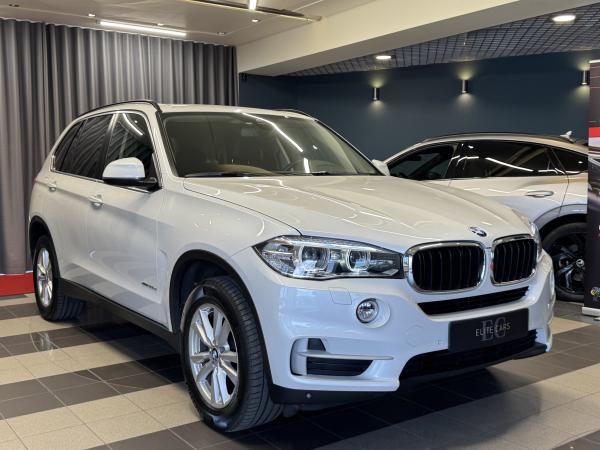 Balts BMW X5 2016 Rīga, ar dzinēja tilpumu 2.00 L un nobraukumu 182 tūkst. km par 20599 €, foto 4 vietnē AUTOMOTO.COM.LV