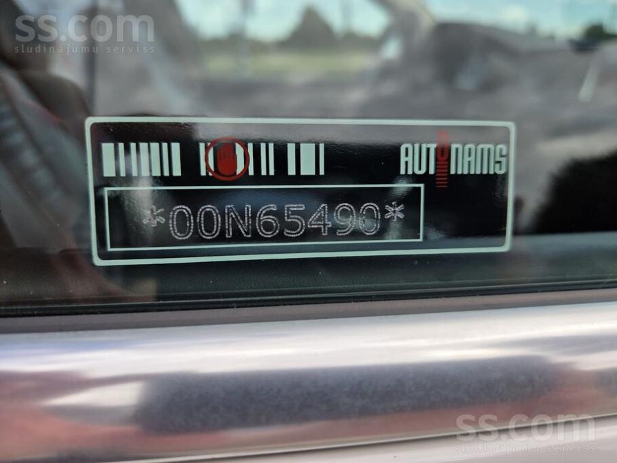 White BMW X5 2016 in Riga, with an engine capacity of 3.00 L and mileage of 148 thousand km for 34200 €, photo 12 on AUTOMOTO.COM.LV