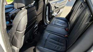 White BMW X5 2016 in Vilnius, with an engine capacity of 2.99 L and mileage of 316 thousand km for 19200 €, photo 10 on AUTOMOTO.COM.LV