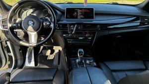 White BMW X5 2016 in Vilnius, with an engine capacity of 2.99 L and mileage of 316 thousand km for 19200 €, photo 17 on AUTOMOTO.COM.LV