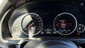 White BMW X5 2016 in Vilnius, with an engine capacity of 2.99 L and mileage of 316 thousand km for 19200 €, photo 19 on AUTOMOTO.COM.LV