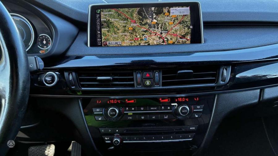 White BMW X5 2016 in Vilnius, with an engine capacity of 2.99 L and mileage of 316 thousand km for 19200 €, photo 25 on AUTOMOTO.COM.LV