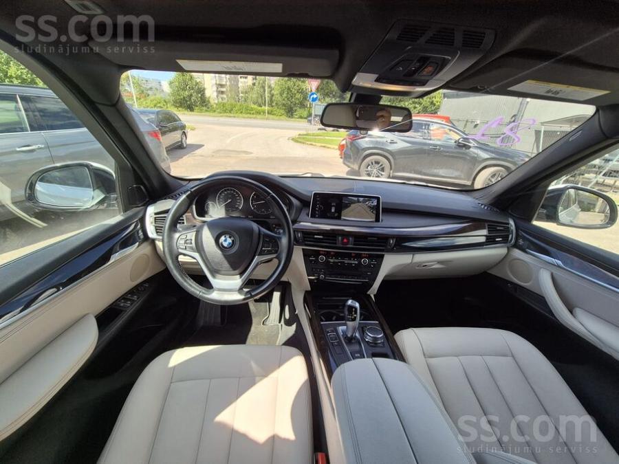White BMW X5 2016 in Riga, with an engine capacity of 3.00 L and mileage of 90 thousand km for 19490 €, photo 11 on AUTOMOTO.COM.LV