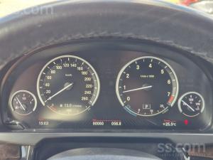 White BMW X5 2016 in Riga, with an engine capacity of 3.00 L and mileage of 90 thousand km for 19490 €, photo 18 on AUTOMOTO.COM.LV