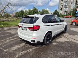 White BMW X5 2016 in Riga, with an engine capacity of 3.00 L and mileage of 206 thousand km for 22590 €, photo 7 on AUTOMOTO.COM.LV