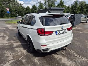 White BMW X5 2016 in Riga, with an engine capacity of 3.00 L and mileage of 206 thousand km for 22590 €, photo 9 on AUTOMOTO.COM.LV