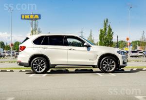 White BMW X5 2016 in Riga, with an engine capacity of 3.00 L and mileage of 90 thousand km for 19490 €, photo 10 on AUTOMOTO.COM.LV