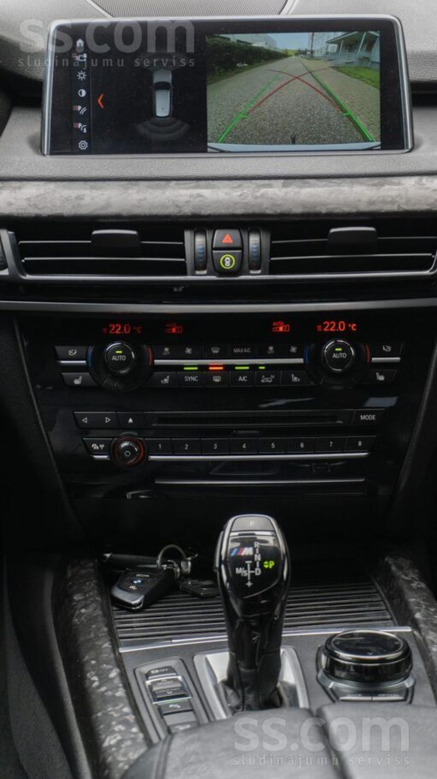 White BMW X5 2016 in Riga, with an engine capacity of 3.00 L and mileage of 206 thousand km for 22590 €, photo 14 on AUTOMOTO.COM.LV