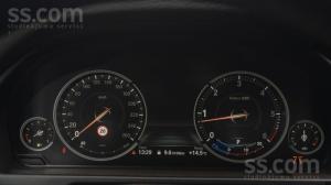 White BMW X5 2016 in Riga, with an engine capacity of 3.00 L and mileage of 206 thousand km for 22590 €, photo 20 on AUTOMOTO.COM.LV