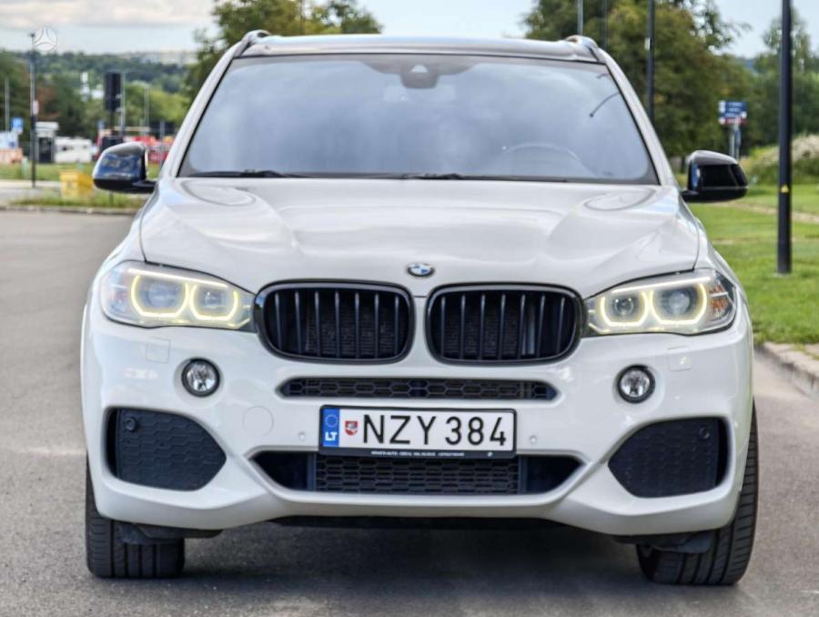 Balts BMW X5 2016 Viļņa, ar dzinēja tilpumu 3.00 L un nobraukumu 155 tūkst. km par 22000 €, foto 3 vietnē AUTOMOTO.COM.LV