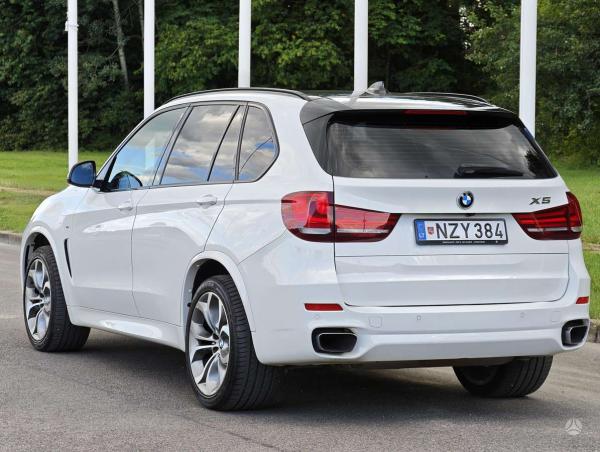 White BMW X5 2016 in Vilnius, with an engine capacity of 3.00 L and mileage of 155 thousand km for 22000 €, photo 5 on AUTOMOTO.COM.LV