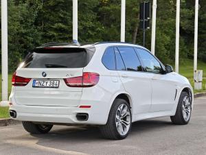 Balts BMW X5 2016 Viļņa, ar dzinēja tilpumu 3.00 L un nobraukumu 155 tūkst. km par 22000 €, foto 7 vietnē AUTOMOTO.COM.LV