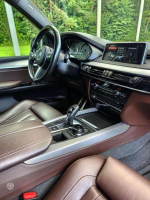 Balts BMW X5 2016 Viļņa, ar dzinēja tilpumu 3.00 L un nobraukumu 155 tūkst. km par 22000 €, foto 14 vietnē AUTOMOTO.COM.LV