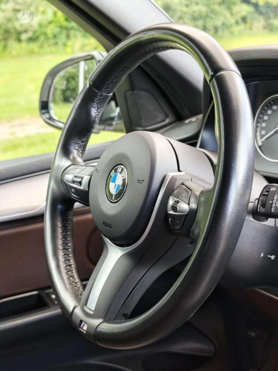 Balts BMW X5 2016 Viļņa, ar dzinēja tilpumu 3.00 L un nobraukumu 155 tūkst. km par 22000 €, foto 15 vietnē AUTOMOTO.COM.LV