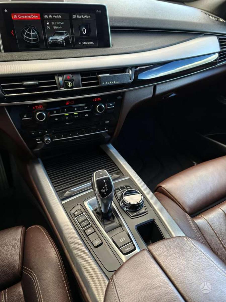 Balts BMW X5 2016 Viļņa, ar dzinēja tilpumu 3.00 L un nobraukumu 155 tūkst. km par 22000 €, foto 20 vietnē AUTOMOTO.COM.LV