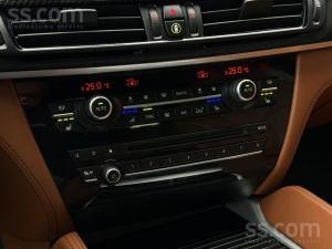 Белый БМВ Х5 2016 в Елгава, объемом двигателя 4.40 л и пробегом 143 тыс. км за 42500 €, фото 28 на AUTOMOTO.COM.LV