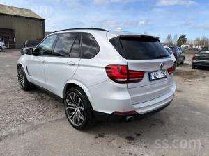 Balts BMW X5 2016 Rīga, ar dzinēja tilpumu 3.00 L un nobraukumu 240 tūkst. km par 15500 €, foto 5 vietnē AUTOMOTO.COM.LV