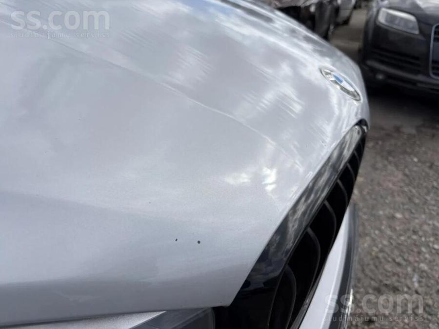 Balts BMW X5 2016 Rīga, ar dzinēja tilpumu 3.00 L un nobraukumu 240 tūkst. km par 15500 €, foto 18 vietnē AUTOMOTO.COM.LV