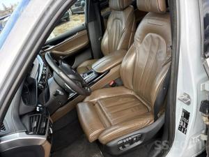Balts BMW X5 2016 Rīga, ar dzinēja tilpumu 3.00 L un nobraukumu 240 tūkst. km par 15500 €, foto 29 vietnē AUTOMOTO.COM.LV