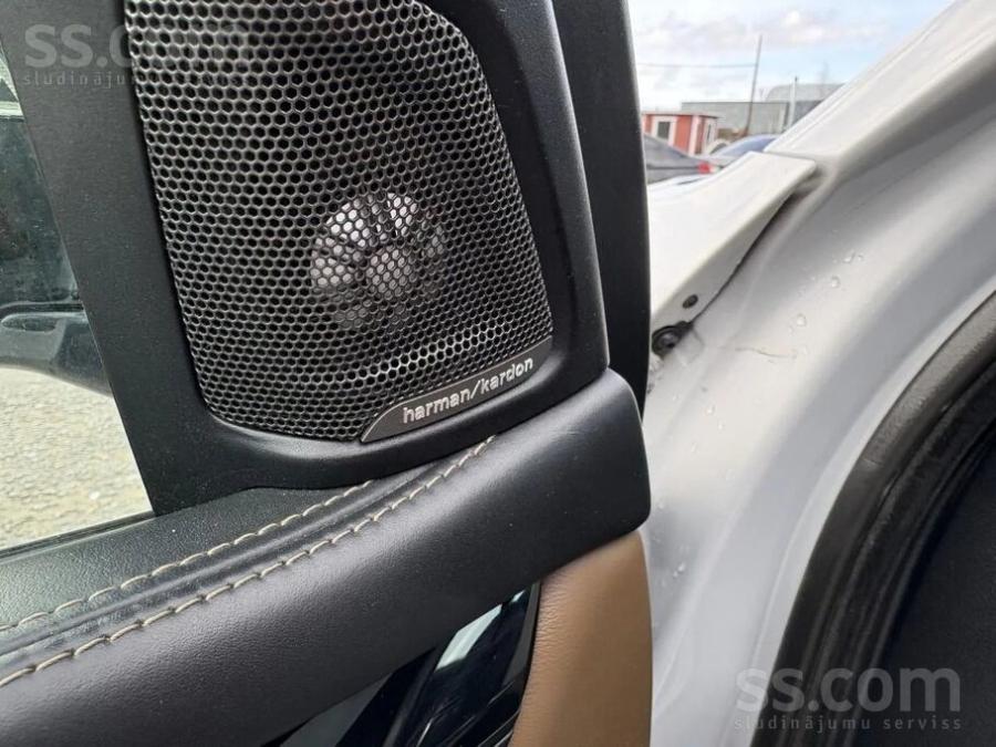 Balts BMW X5 2016 Rīga, ar dzinēja tilpumu 3.00 L un nobraukumu 240 tūkst. km par 15500 €, foto 32 vietnē AUTOMOTO.COM.LV