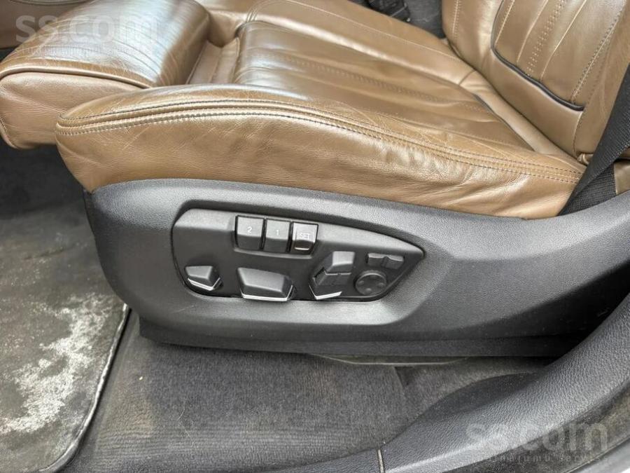 Balts BMW X5 2016 Rīga, ar dzinēja tilpumu 3.00 L un nobraukumu 240 tūkst. km par 15500 €, foto 33 vietnē AUTOMOTO.COM.LV