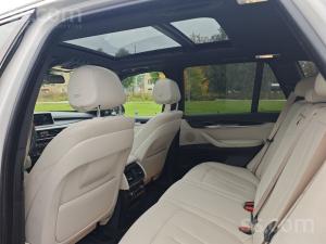 White BMW X5 2016 in Riga, with an engine capacity of 3.00 L and mileage of 92 thousand km for 17900 €, photo 16 on AUTOMOTO.COM.LV