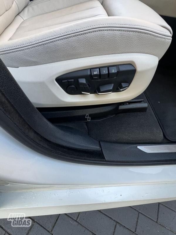 Balts BMW X5 2016 Kauņa, ar dzinēja tilpumu 3.00 L un nobraukumu 152 tūkst. km par 15555 €, foto 10 vietnē AUTOMOTO.COM.LV
