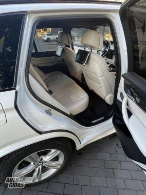 White BMW X5 2016 in Kaunas, with an engine capacity of 3.00 L and mileage of 152 thousand km for 15555 €, photo 14 on AUTOMOTO.COM.LV