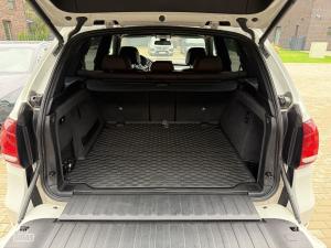 White BMW X5 2016 in Vilnius, with an engine capacity of 3.00 L and mileage of 155 thousand km for 18500 €, photo 12 on AUTOMOTO.COM.LV