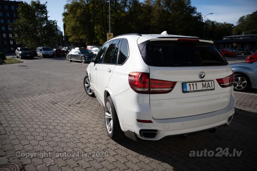 Balts BMW X5 2016 Tallina, ar dzinēja tilpumu 3.00 L un nobraukumu 207 tūkst. km par 25900 €, foto 6 vietnē AUTOMOTO.COM.LV