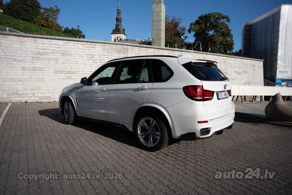 Balts BMW X5 2016 Tallina, ar dzinēja tilpumu 3.00 L un nobraukumu 207 tūkst. km par 25900 €, foto 9 vietnē AUTOMOTO.COM.LV