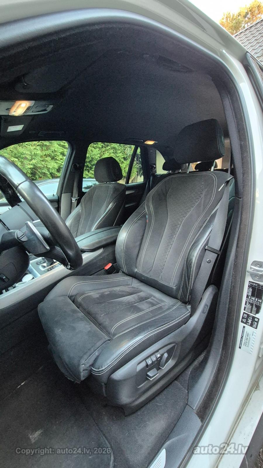 Balts BMW X5 2016 Tallina, ar dzinēja tilpumu 3.00 L un nobraukumu 207 tūkst. km par 25900 €, foto 11 vietnē AUTOMOTO.COM.LV